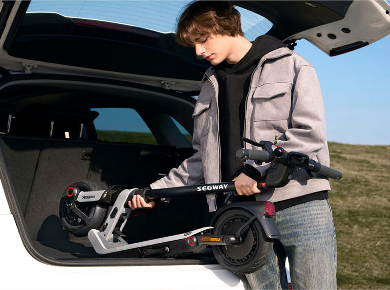 Segway-Ninebot E3 Pro E – Compact electric scooter | Voltride